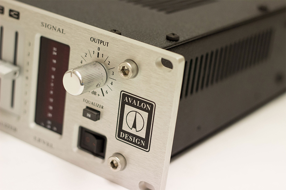 پری آمپ اولون Avalon Compressor VT-747SP